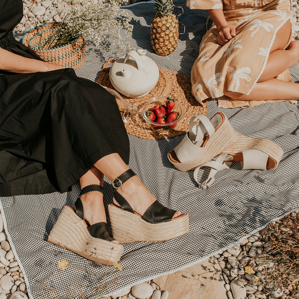 Sandalias de cuña Cala Gració Negro – Ibizas Heritage